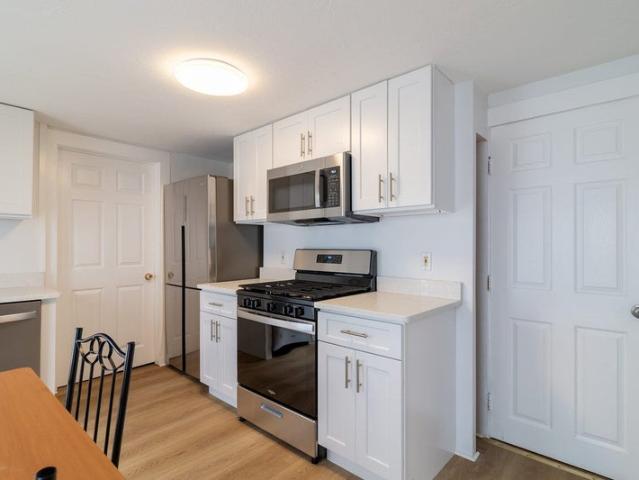 Room in East Cambridge on a flexible lease