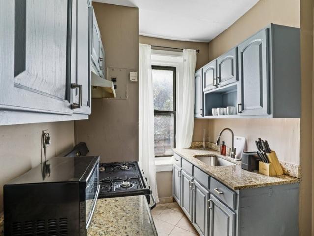 Room in East Harlem on a flexible lease