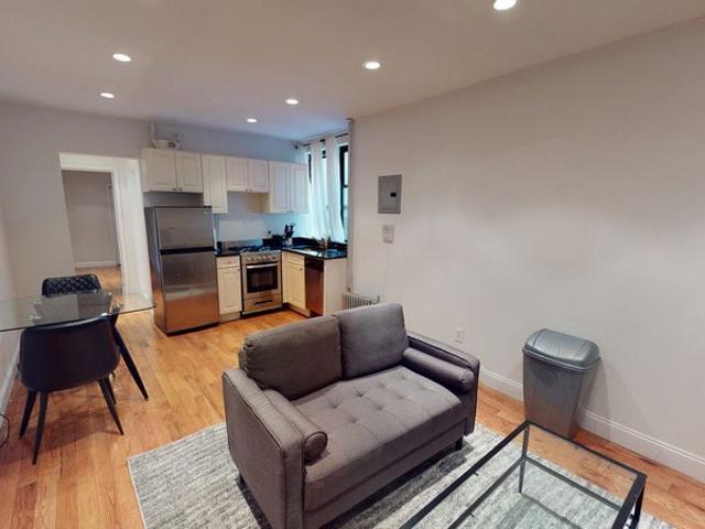 Room in East Harlem on a flexible lease