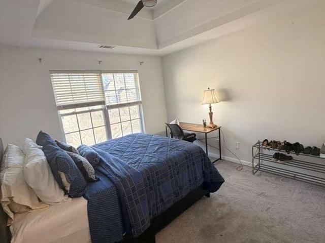 Room in Fairburn