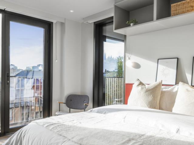 room in Flat 32, Room 3