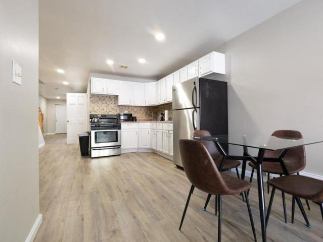 Room in Fort Greene on a flexible lease