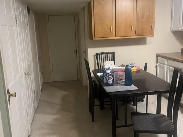 Room in garden unit