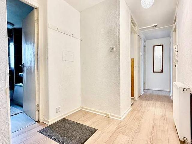 Room in Glasgow