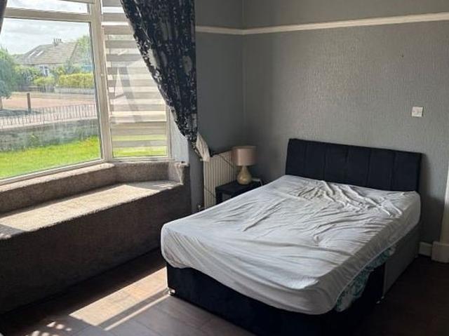 Room in Glasgow