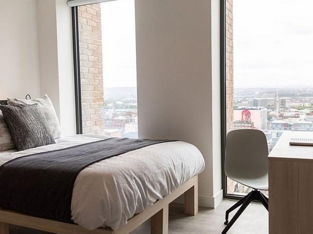 Room in Glasgow