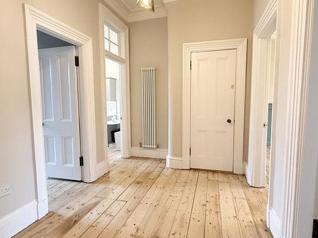 Room in Glasgow