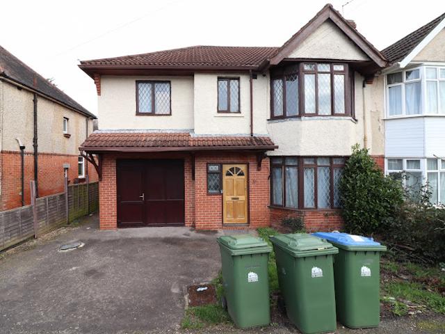 room in Granby Grove, Southampton