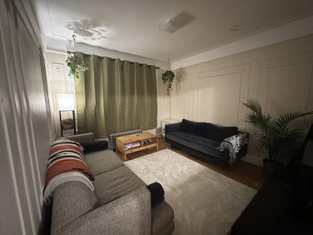 Room in Greenpoint