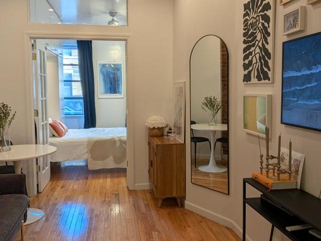 Room in Greenwich Village 2BR / 1BA, W/D in unit