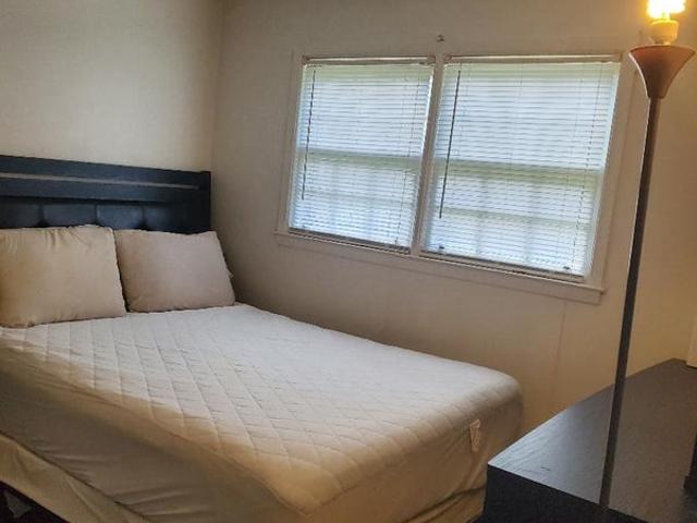 Room in house for rent