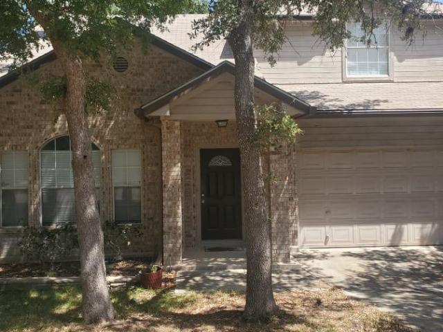 Room in House in North Central San Antonio