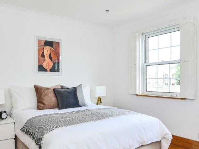 room in Islington