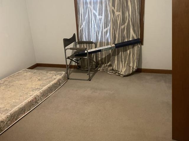 Room in Jones bridge and old Alabama road area
