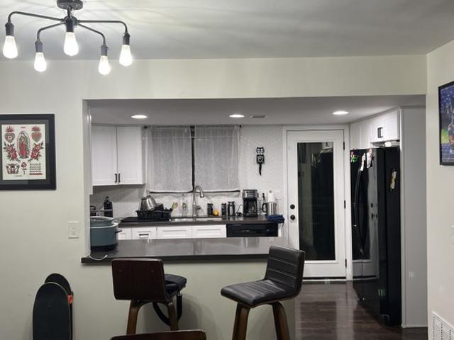 Room in Kensington Condo