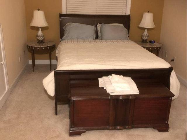 Room in luxurious home