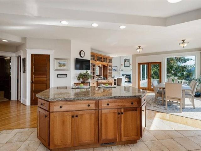 Room in large home w/ amazing view