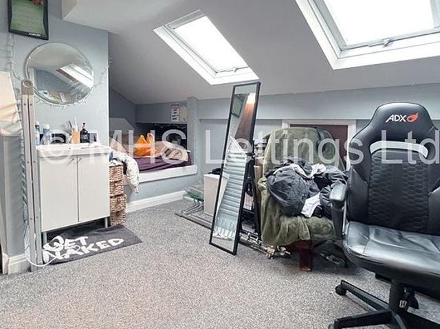 Room in Leeds