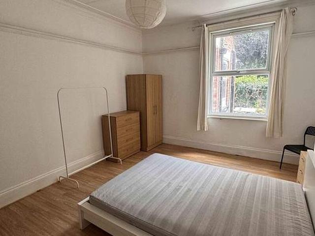 Room in Leeds