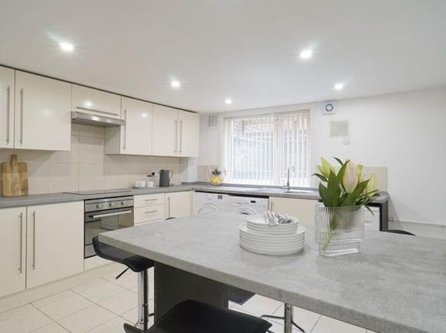 Room in Leeds