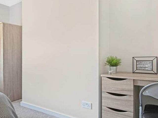Room in Leeds
