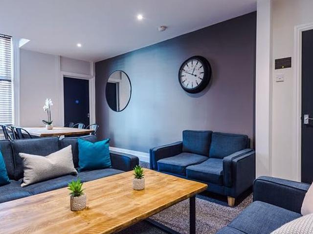 Room in Leeds