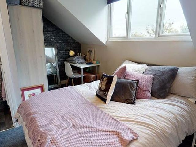 Room in Leeds