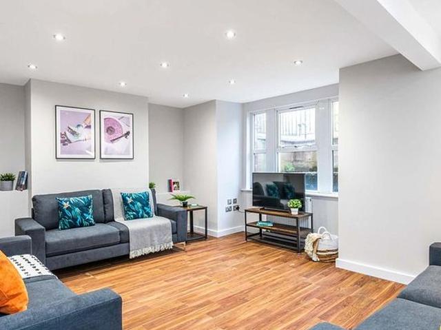 Room in Leeds