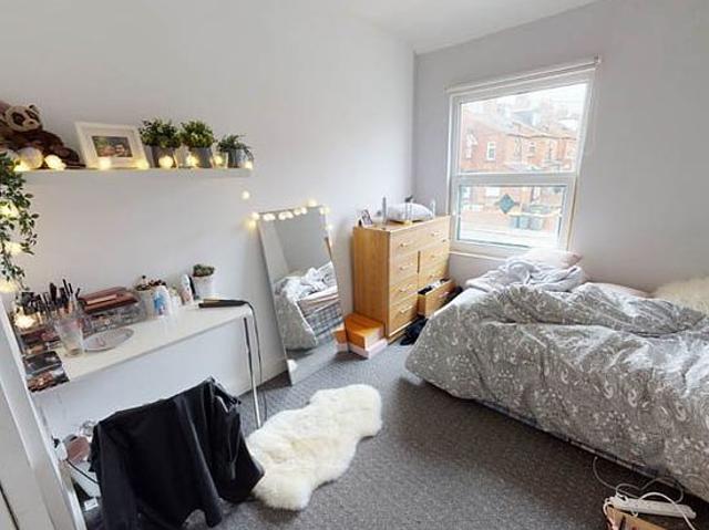 Room in Leeds
