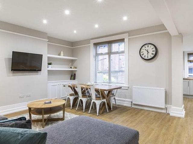Room in Leeds