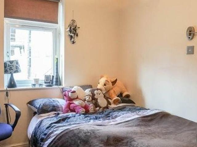 Room in Leeds