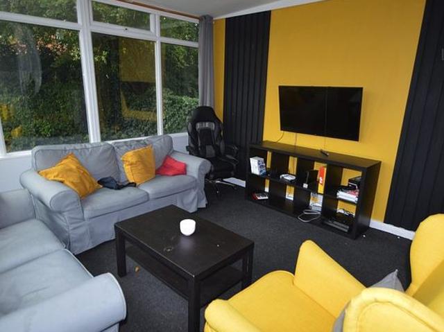 Room in Leeds