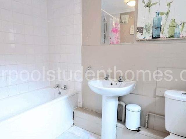 Room in Liverpool
