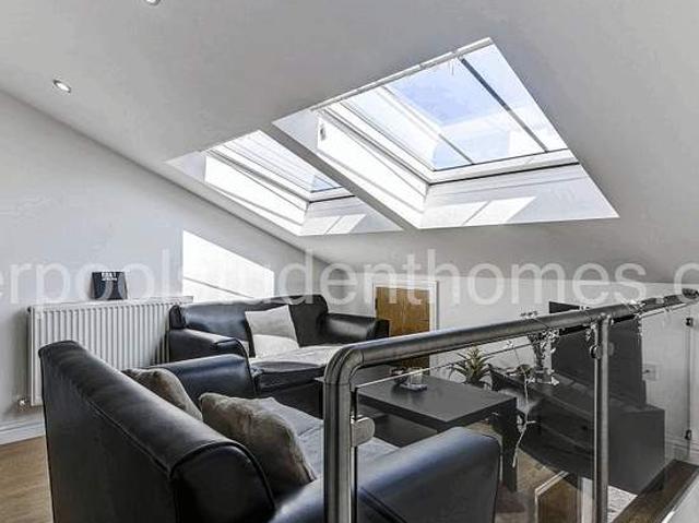 Room in Liverpool