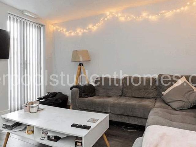 Room in Liverpool