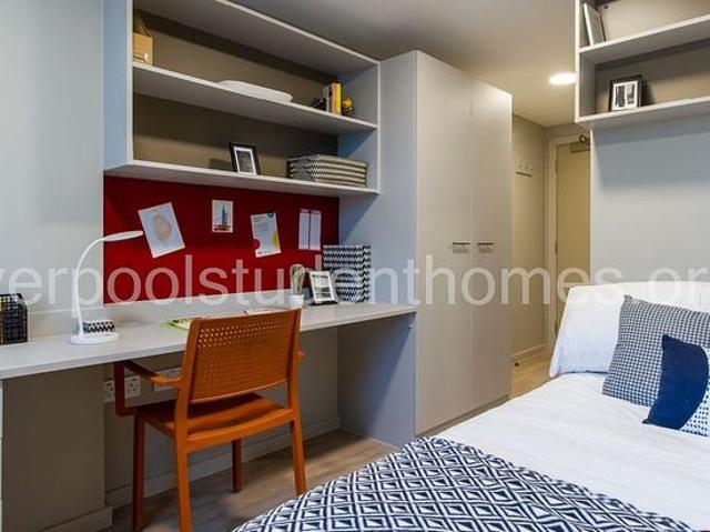 Room in Liverpool
