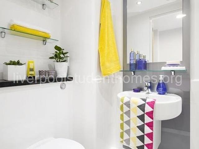 Room in Liverpool