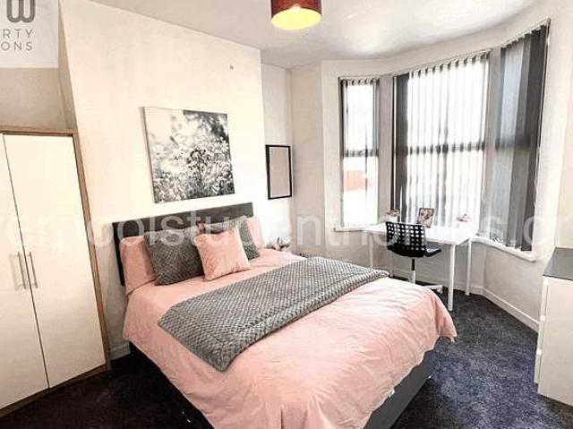 Room in Liverpool