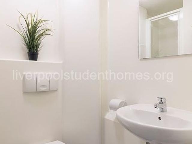 Room in Liverpool