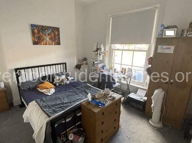Room in Liverpool