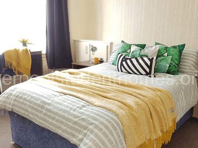 Room in Liverpool