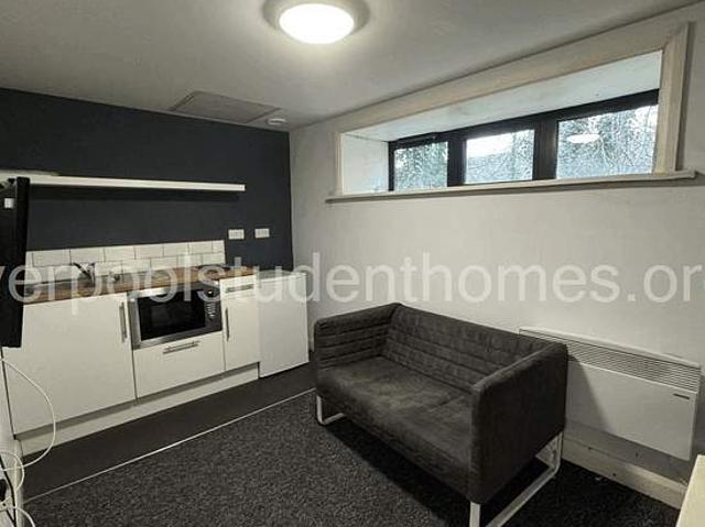 Room in Liverpool
