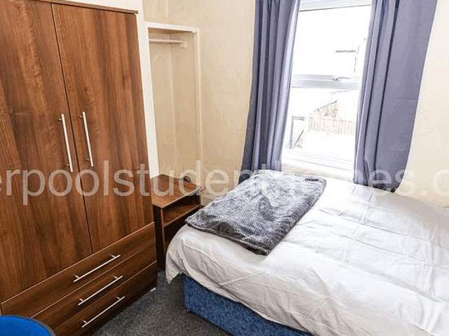 Room in Liverpool