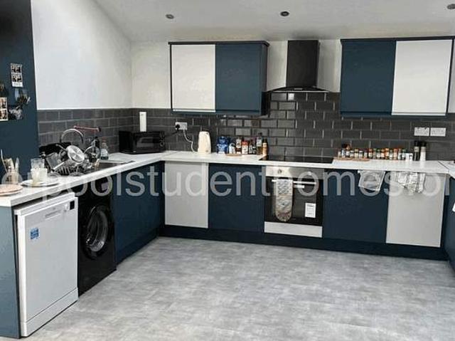 Room in Liverpool