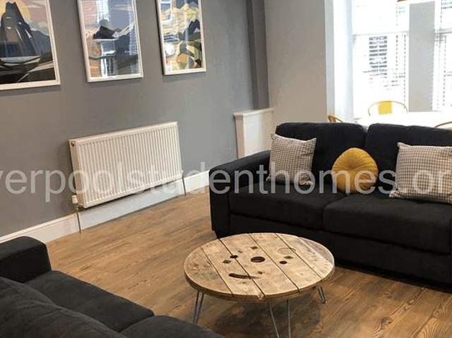 Room in Liverpool