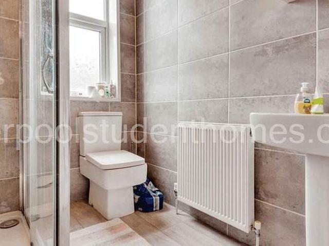 Room in Liverpool