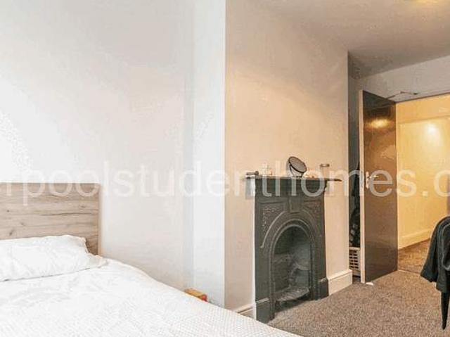 Room in Liverpool