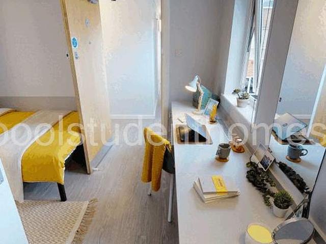 Room in Liverpool