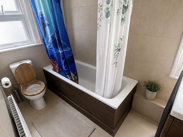 Room in London