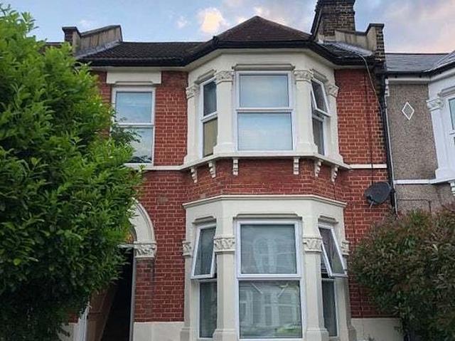 Room in London